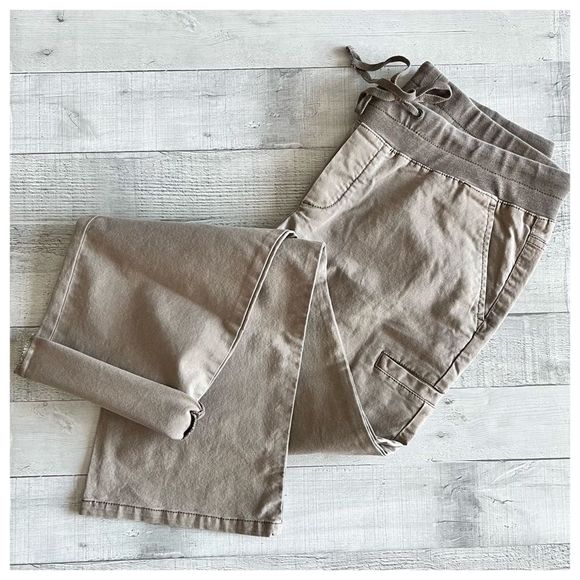 Sundance | Pants & Jumpsuits | Newsundance Easy Rider Cargo Pull On ...